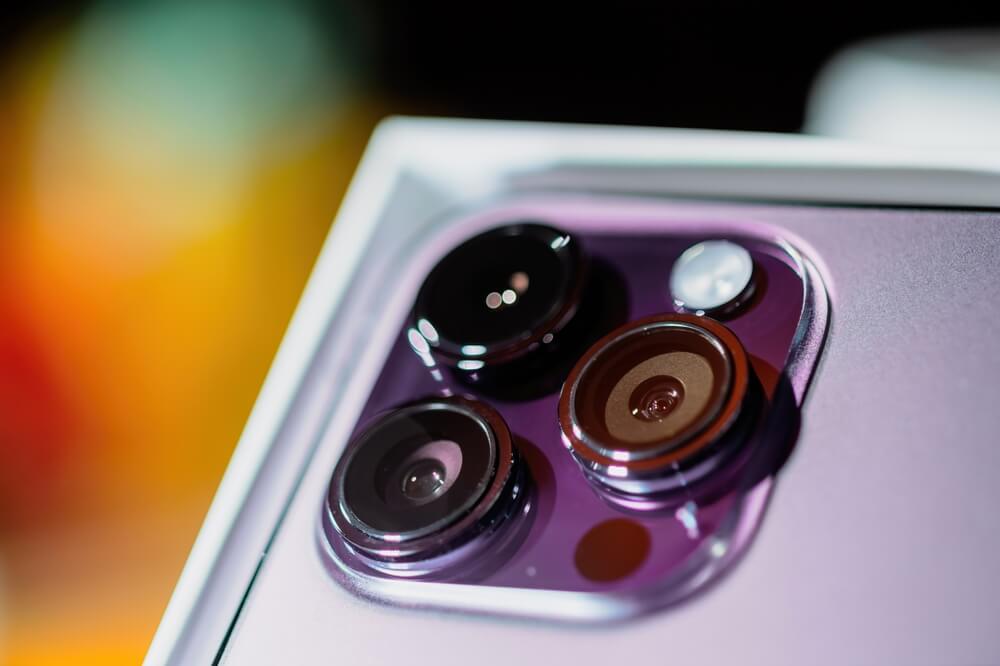 Know The Reason & Facts Why People Buy an iPhone in Dubai