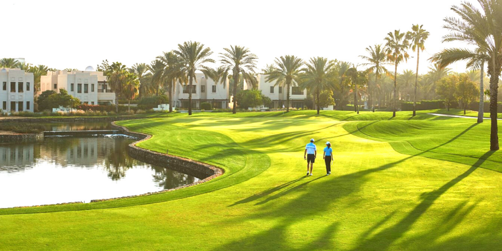 4 Best Golf Courses in Dubai to Swing By