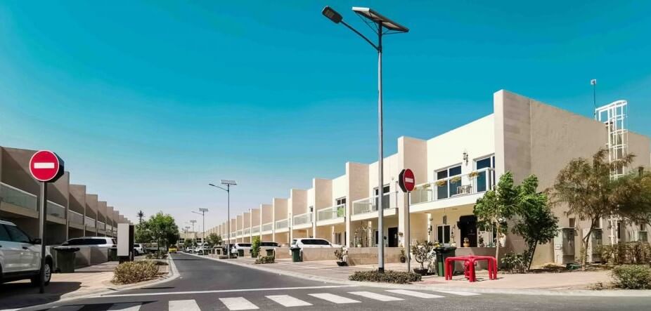 Warsan 4, Dubai Area Guide