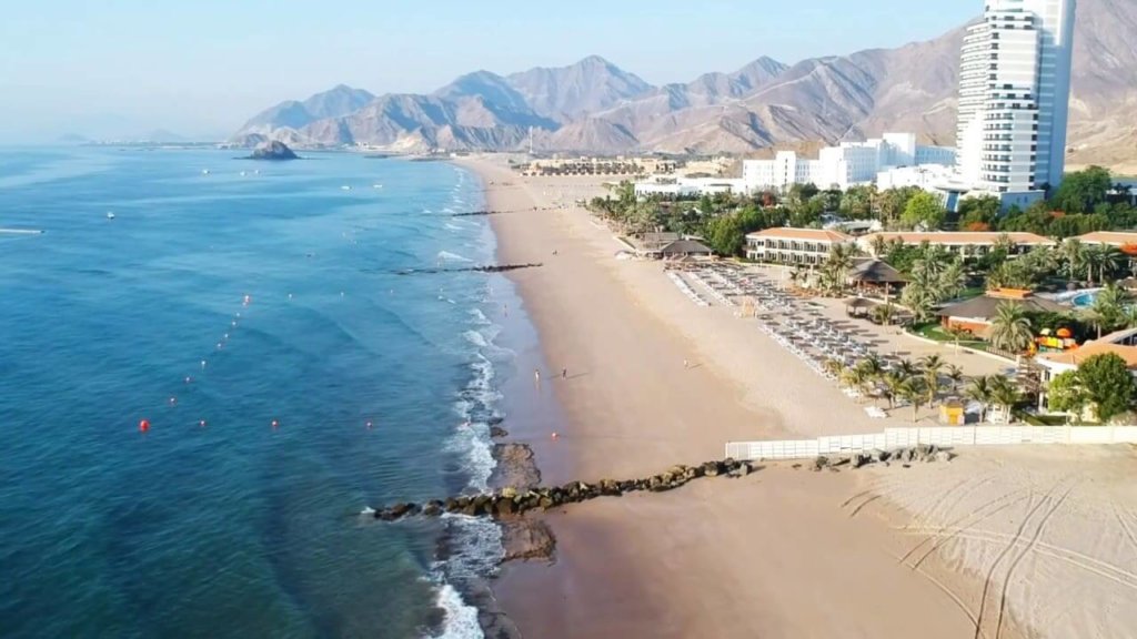 Al Aqah Beach in Fujairah : Visit Best Resorts