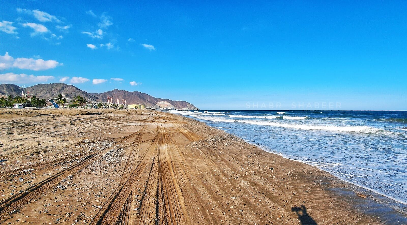 Guide To Plan a Fun Day at The Best Beaches in Fujairah